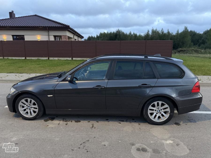 Grey BMW 320 2007 in Klaipeda, with an engine capacity of 2.00 L and mileage of 248 thousand km for 2450 €, photo 9 on AUTOMOTO.COM.LV