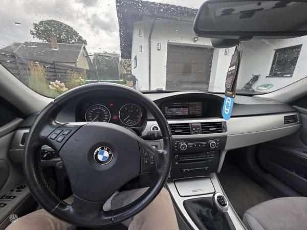 БМВ 320 2007 в Кретинга на AUTOMOTO.COM.LV Серый БМВ 320 2007 в Кретинга, объемом двигателя 2.00 л и пробегом 276 тыс. км за 2400 €, фото 11 на AUTOMOTO.COM.LV