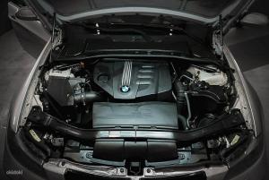 Pelēks BMW 320 2007 Tallina, ar dzinēja tilpumu 0.00 L un nobraukumu 410 tūkst. km par 4500 €, foto 16 vietnē AUTOMOTO.COM.LV