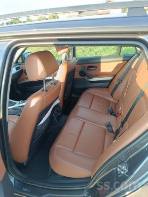 Grey BMW 320 2007 in Riga, with an engine capacity of 2.00 L and mileage of 306 thousand km for 2890 €, photo 6 on AUTOMOTO.COM.LV