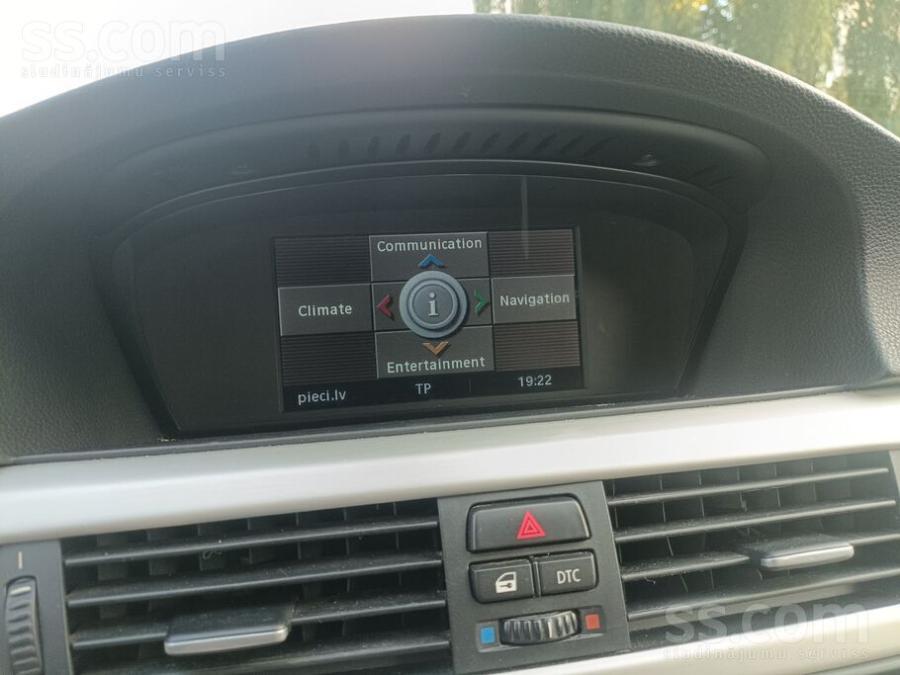 Grey BMW 320 2007 in Riga, with an engine capacity of 2.00 L and mileage of 306 thousand km for 2890 €, photo 9 on AUTOMOTO.COM.LV