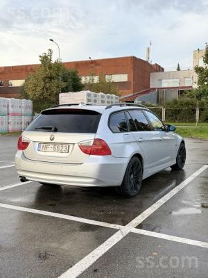 Grey BMW 320 2007 in Riga, with an engine capacity of 2.00 L and mileage of 475 thousand km for 3200 €, photo 4 on AUTOMOTO.COM.LV