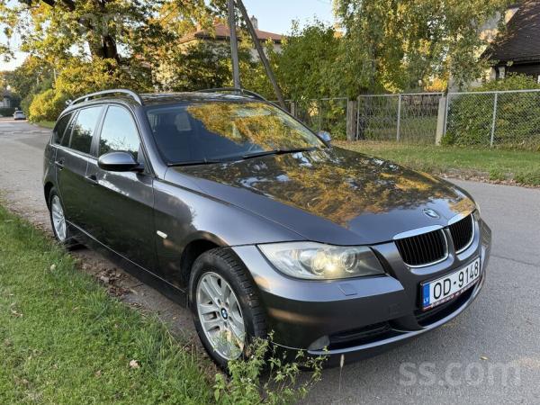 БМВ 320 2007 в Рига на AUTOMOTO.COM.LV Серый БМВ 320 2007 в Рига, объемом двигателя 2.00 л и пробегом 243 тыс. км за 2000 €, фото 4 на AUTOMOTO.COM.LV