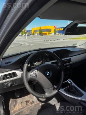 Grey BMW 320 2008 in Riga, with an engine capacity of 2.00 L and mileage of 355 thousand km for 2700 €, photo 6 on AUTOMOTO.COM.LV