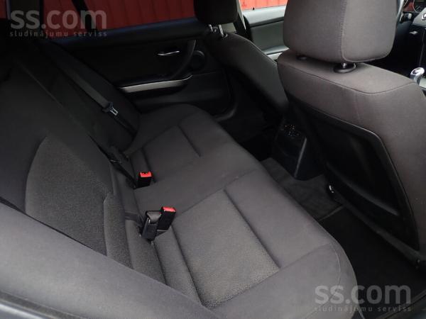 Grey BMW 320 2008 in Liepaja, with an engine capacity of 2.00 L and mileage of 358 thousand km for 3350 €, photo 5 on AUTOMOTO.COM.LV