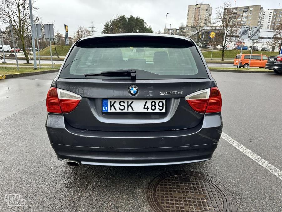 Pelēks BMW 320 2008 Viļņa, ar dzinēja tilpumu 2.00 L un nobraukumu 262 tūkst. km par 2799 €, foto 5 vietnē AUTOMOTO.COM.LV