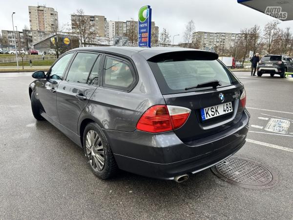 Grey BMW 320 2008 in Vilnius, with an engine capacity of 2.00 L and mileage of 262 thousand km for 2750 €, photo 5 on AUTOMOTO.COM.LV