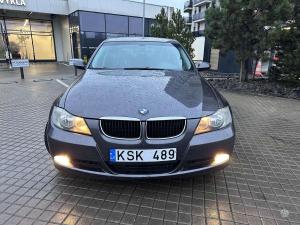 Pelēks BMW 320 2008 Viļņa, ar dzinēja tilpumu 2.00 L un nobraukumu 262 tūkst. km par 2750 €, foto  vietnē AUTOMOTO.COM.LV