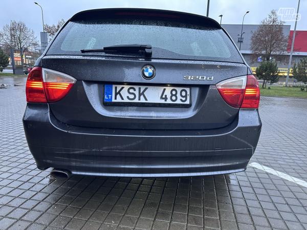 Pelēks BMW 320 2008 Viļņa, ar dzinēja tilpumu 2.00 L un nobraukumu 262 tūkst. km par 2750 €, foto 5 vietnē AUTOMOTO.COM.LV