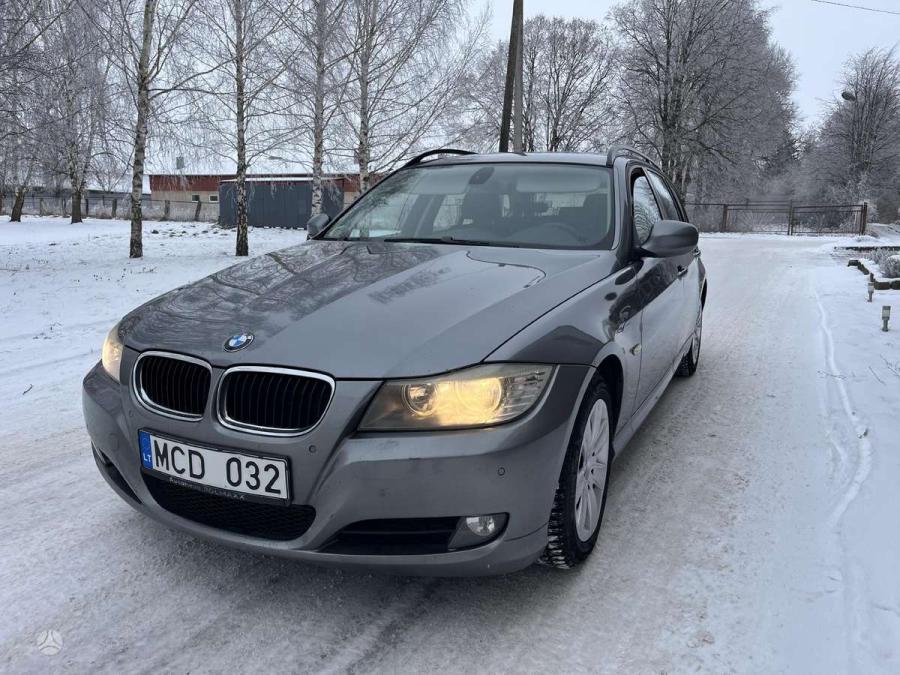Pelēks BMW 320 2008 Marijampole, ar dzinēja tilpumu 2.00 L un nobraukumu 440 tūkst. km par 2999 €, foto 1 vietnē AUTOMOTO.COM.LV