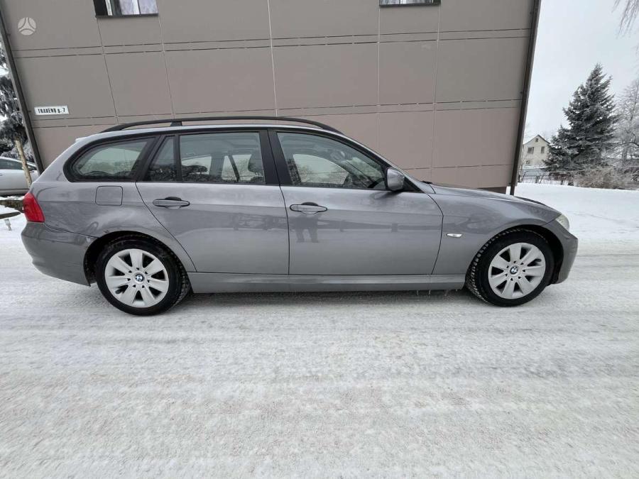 Pelēks BMW 320 2008 Marijampole, ar dzinēja tilpumu 2.00 L un nobraukumu 440 tūkst. km par 2999 €, foto 5 vietnē AUTOMOTO.COM.LV