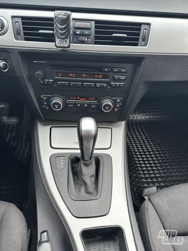 Grey BMW 320 2008 in Vilnius, with an engine capacity of 2.00 L and mileage of 262 thousand km for 2799 €, photo 10 on AUTOMOTO.COM.LV