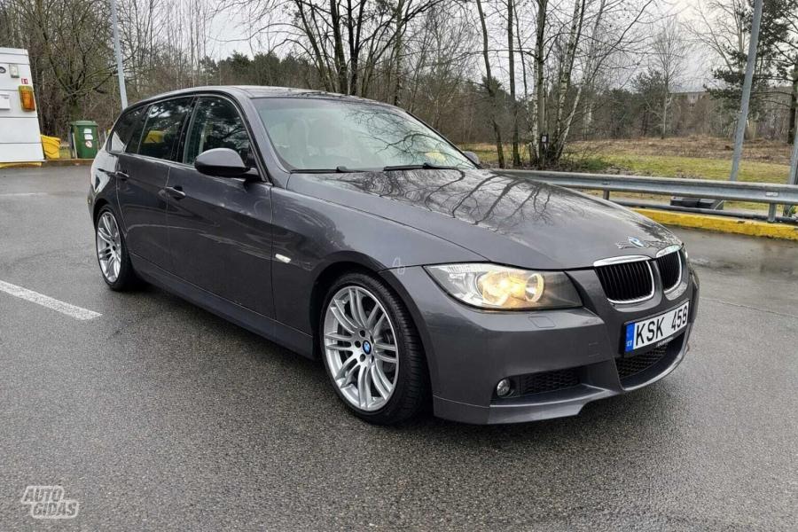 Pelēks BMW 320 2008 Viļņa, ar dzinēja tilpumu 2.00 L un nobraukumu 262 tūkst. km par 2999 €, foto 2 vietnē AUTOMOTO.COM.LV