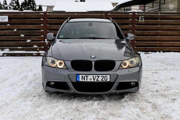 Grey BMW 320 2008 in Kretinga, with an engine capacity of 2.00 L and mileage of 292 thousand km for 5850 €, photo 2 on AUTOMOTO.COM.LV