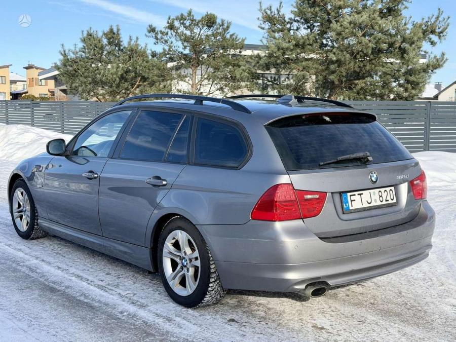 Grey BMW 320 2008 in Vilnius, with an engine capacity of 2.00 L and mileage of 350 thousand km for 3200 €, photo 3 on AUTOMOTO.COM.LV