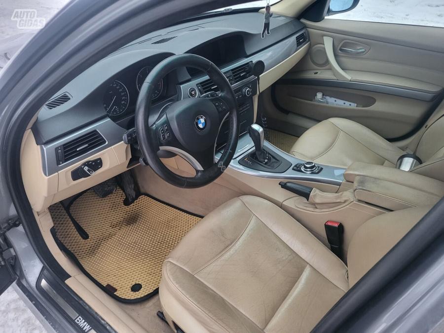 Grey BMW 320 2008 in Vilnius, with an engine capacity of 2.00 L and mileage of 328 thousand km for 3999 €, photo 9 on AUTOMOTO.COM.LV