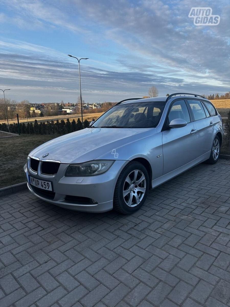 Grey BMW 320 2008 in Kaunas, with an engine capacity of 2.00 L and mileage of 211 thousand km for 3100 €, photo 1 on AUTOMOTO.COM.LV