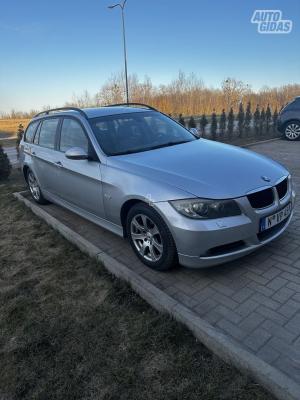 Grey BMW 320 2008 in Kaunas, with an engine capacity of 2.00 L and mileage of 211 thousand km for 3100 €, photo 4 on AUTOMOTO.COM.LV