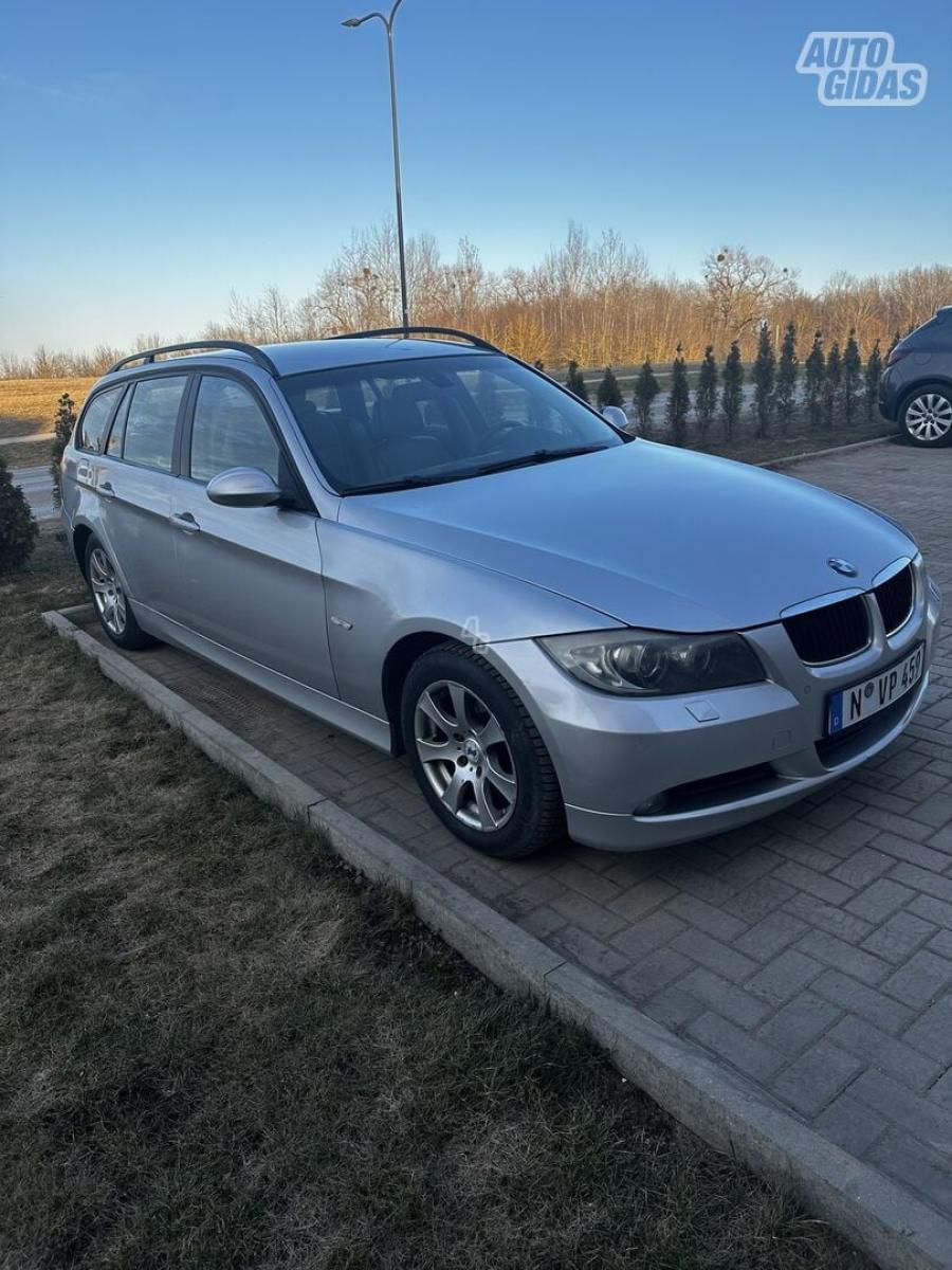 Grey BMW 320 2008 in Kaunas, with an engine capacity of 2.00 L and mileage of 211 thousand km for 3100 €, photo 4 on AUTOMOTO.COM.LV