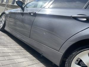 Grey BMW 320 2008 in Vilnius, with an engine capacity of 2.00 L and mileage of 300 thousand km for 3000 €, photo 15 on AUTOMOTO.COM.LV