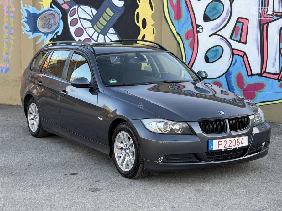 Pelēks BMW 320 2008 Kėdainiai, ar dzinēja tilpumu 2.00 L un nobraukumu 258 tūkst. km par 3650 €, foto 1 vietnē AUTOMOTO.COM.LV