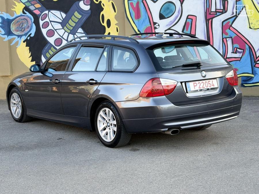 Pelēks BMW 320 2008 Kėdainiai, ar dzinēja tilpumu 2.00 L un nobraukumu 258 tūkst. km par 3650 €, foto 5 vietnē AUTOMOTO.COM.LV