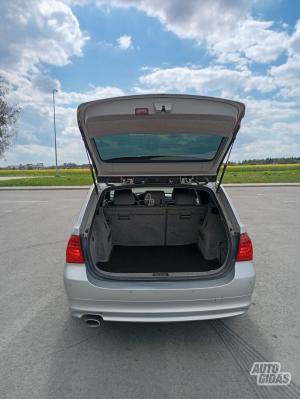 Grey BMW 320 2008 in Vilnius, with an engine capacity of 2.00 L and mileage of 365 thousand km for 3550 €, photo 17 on AUTOMOTO.COM.LV