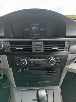 Grey BMW 320 2008 in Vilnius, with an engine capacity of 2.00 L and mileage of 365 thousand km for 3550 €, photo 24 on AUTOMOTO.COM.LV