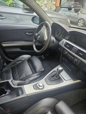 Grey BMW 320 2008 in Klaipeda, with an engine capacity of 2.00 L and mileage of 300 thousand km for 2800 €, photo 14 on AUTOMOTO.COM.LV
