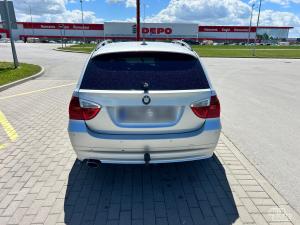Pelēks BMW 320 2008 Panevēža, ar dzinēja tilpumu 2.00 L un nobraukumu 373 tūkst. km par 3250 €, foto 4 vietnē AUTOMOTO.COM.LV