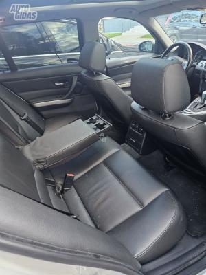 Grey BMW 320 2008 in Klaipeda, with an engine capacity of 2.00 L and mileage of 328 thousand km for 3000 €, photo 13 on AUTOMOTO.COM.LV