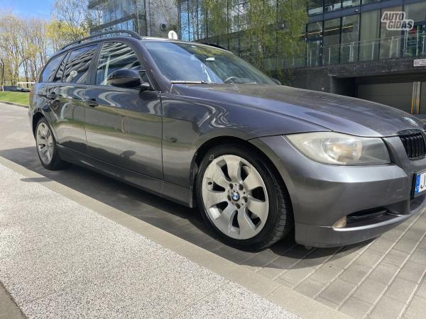 Pelēks BMW 320 2008 Viļņa, ar dzinēja tilpumu 2.00 L un nobraukumu 300 tūkst. km par 2500 €, foto 9 vietnē AUTOMOTO.COM.LV