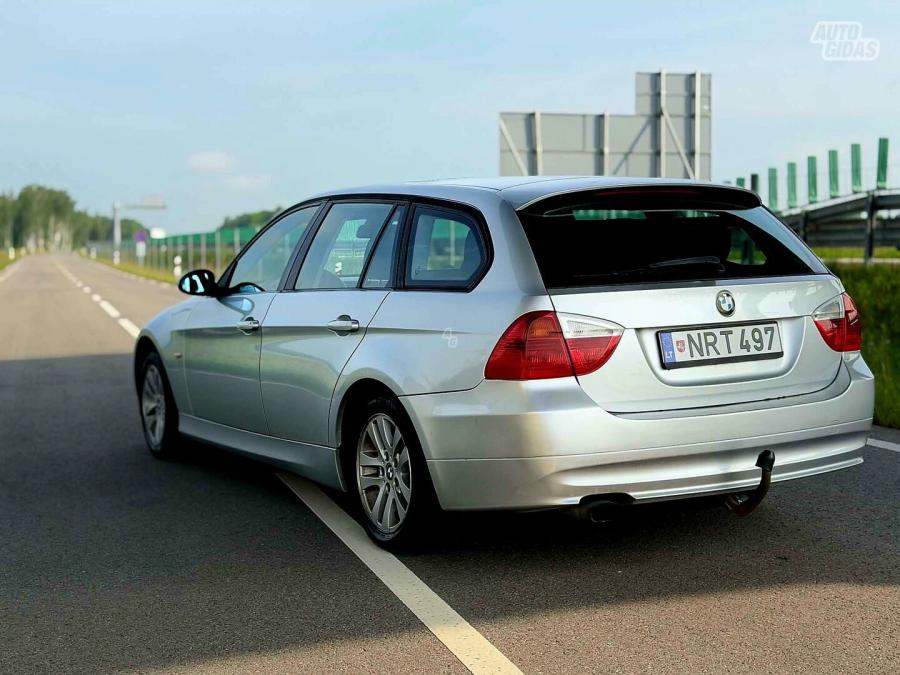 Pelēks BMW 320 2008 Kauņa, ar dzinēja tilpumu 2.00 L un nobraukumu 344 tūkst. km par 2950 €, foto 10 vietnē AUTOMOTO.COM.LV