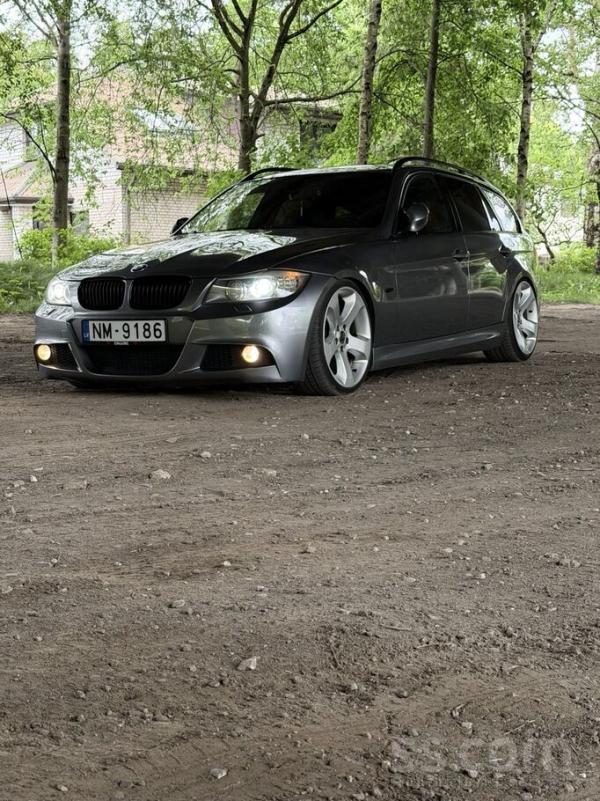 Pelēks BMW 320 2008 Rīga, ar dzinēja tilpumu 2.00 L un nobraukumu 302 tūkst. km par 5600 €, foto 1 vietnē AUTOMOTO.COM.LV