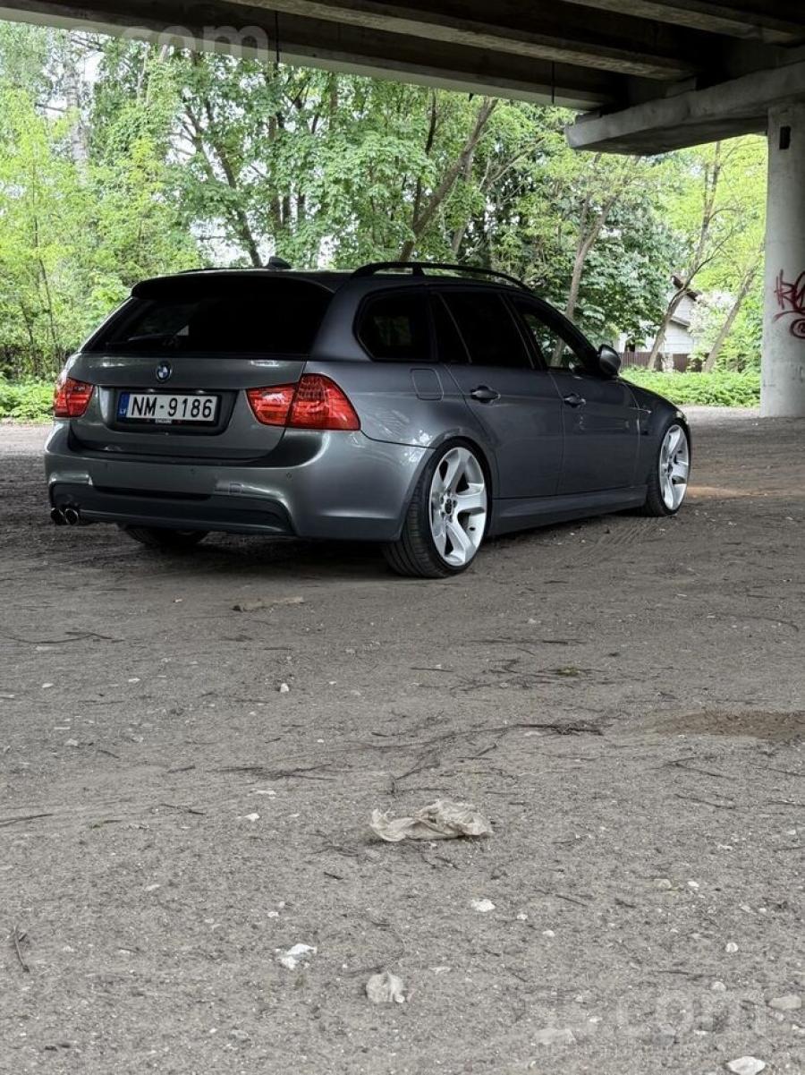 Pelēks BMW 320 2008 Rīga, ar dzinēja tilpumu 2.00 L un nobraukumu 302 tūkst. km par 5600 €, foto 5 vietnē AUTOMOTO.COM.LV