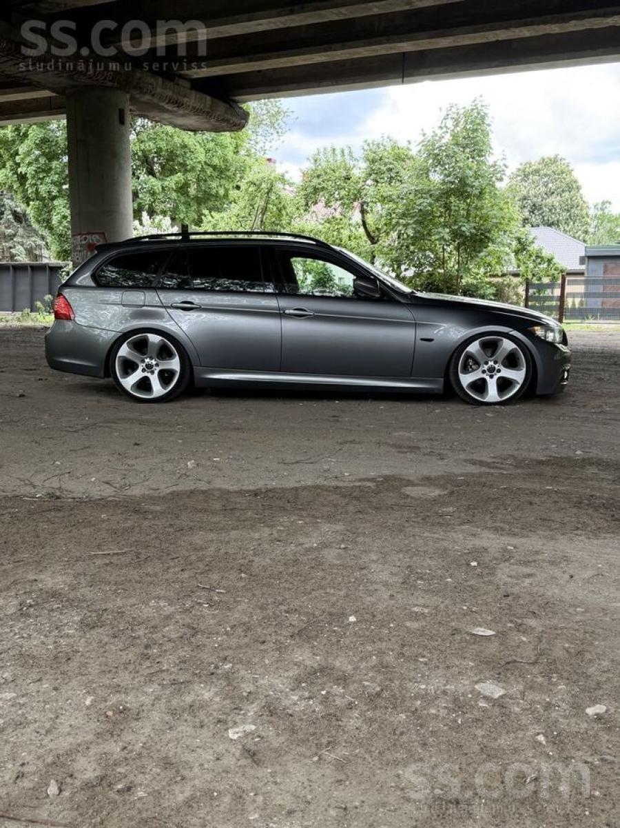 Pelēks BMW 320 2008 Rīga, ar dzinēja tilpumu 2.00 L un nobraukumu 302 tūkst. km par 5600 €, foto 6 vietnē AUTOMOTO.COM.LV