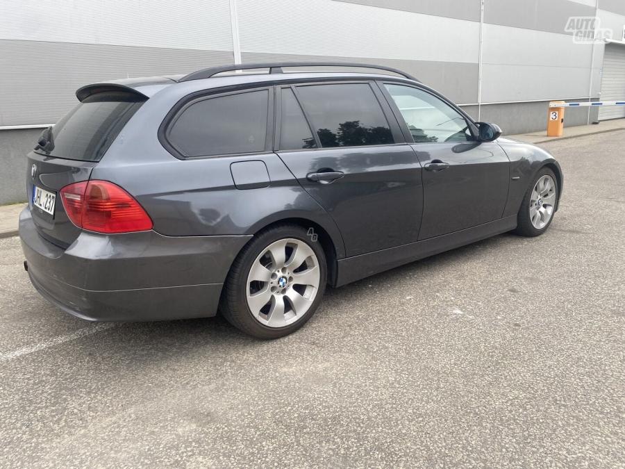 Grey BMW 320 2008 in Vilnius, with an engine capacity of 2.00 L and mileage of 300 thousand km for 2750 €, photo 6 on AUTOMOTO.COM.LV