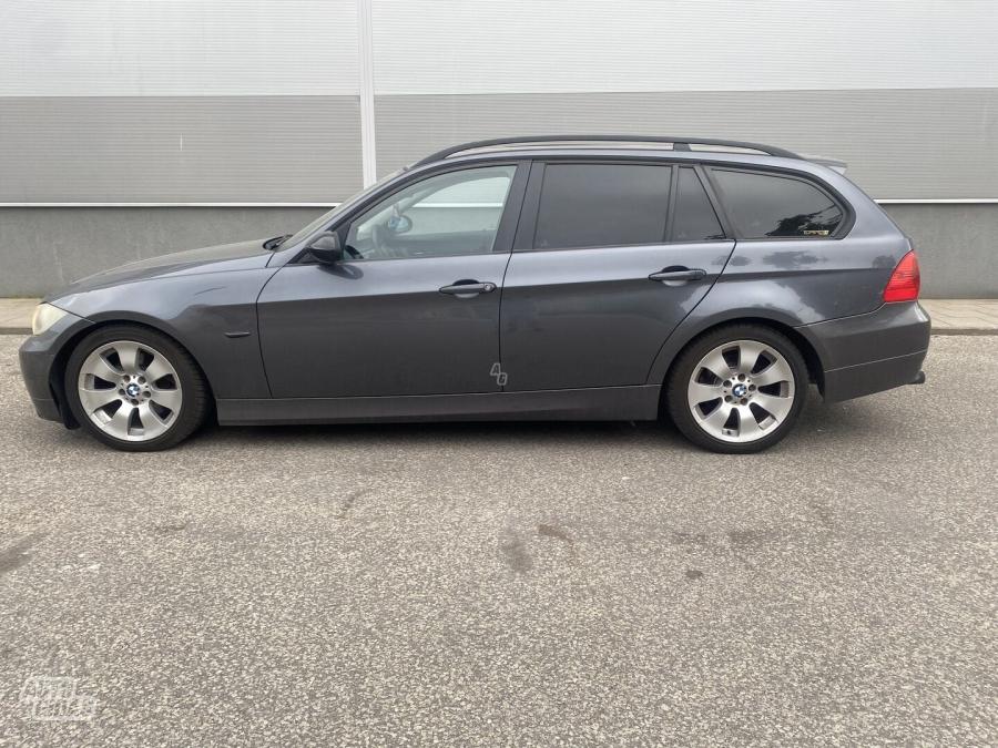Grey BMW 320 2008 in Vilnius, with an engine capacity of 2.00 L and mileage of 300 thousand km for 2750 €, photo 10 on AUTOMOTO.COM.LV