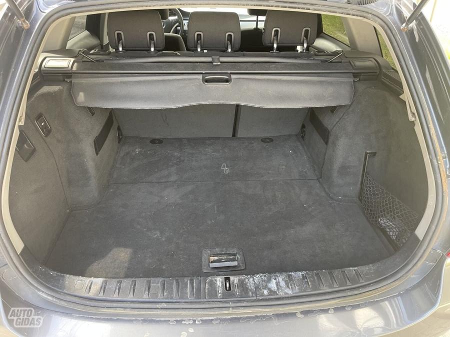 Grey BMW 320 2008 in Vilnius, with an engine capacity of 2.00 L and mileage of 300 thousand km for 2750 €, photo 31 on AUTOMOTO.COM.LV