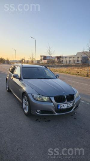 Grey BMW 320 2008 in Riga, with an engine capacity of 2.00 L and mileage of 319 thousand km for 5500 €, photo 6 on AUTOMOTO.COM.LV