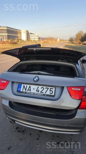 Grey BMW 320 2008 in Riga, with an engine capacity of 2.00 L and mileage of 319 thousand km for 5500 €, photo 7 on AUTOMOTO.COM.LV