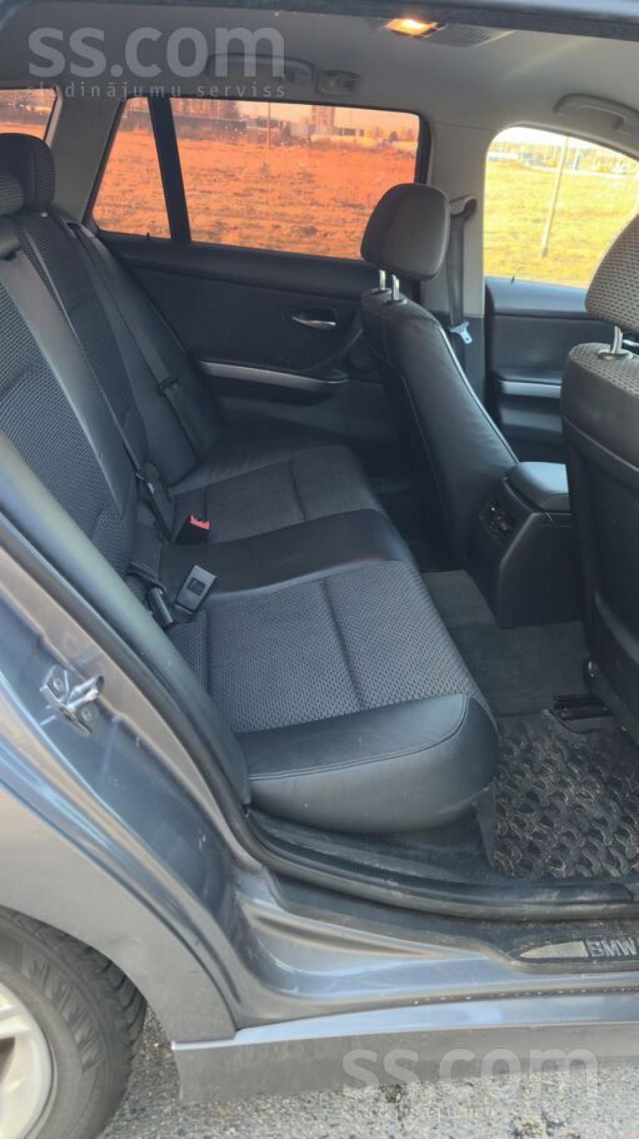 Grey BMW 320 2008 in Riga, with an engine capacity of 2.00 L and mileage of 319 thousand km for 5500 €, photo 10 on AUTOMOTO.COM.LV