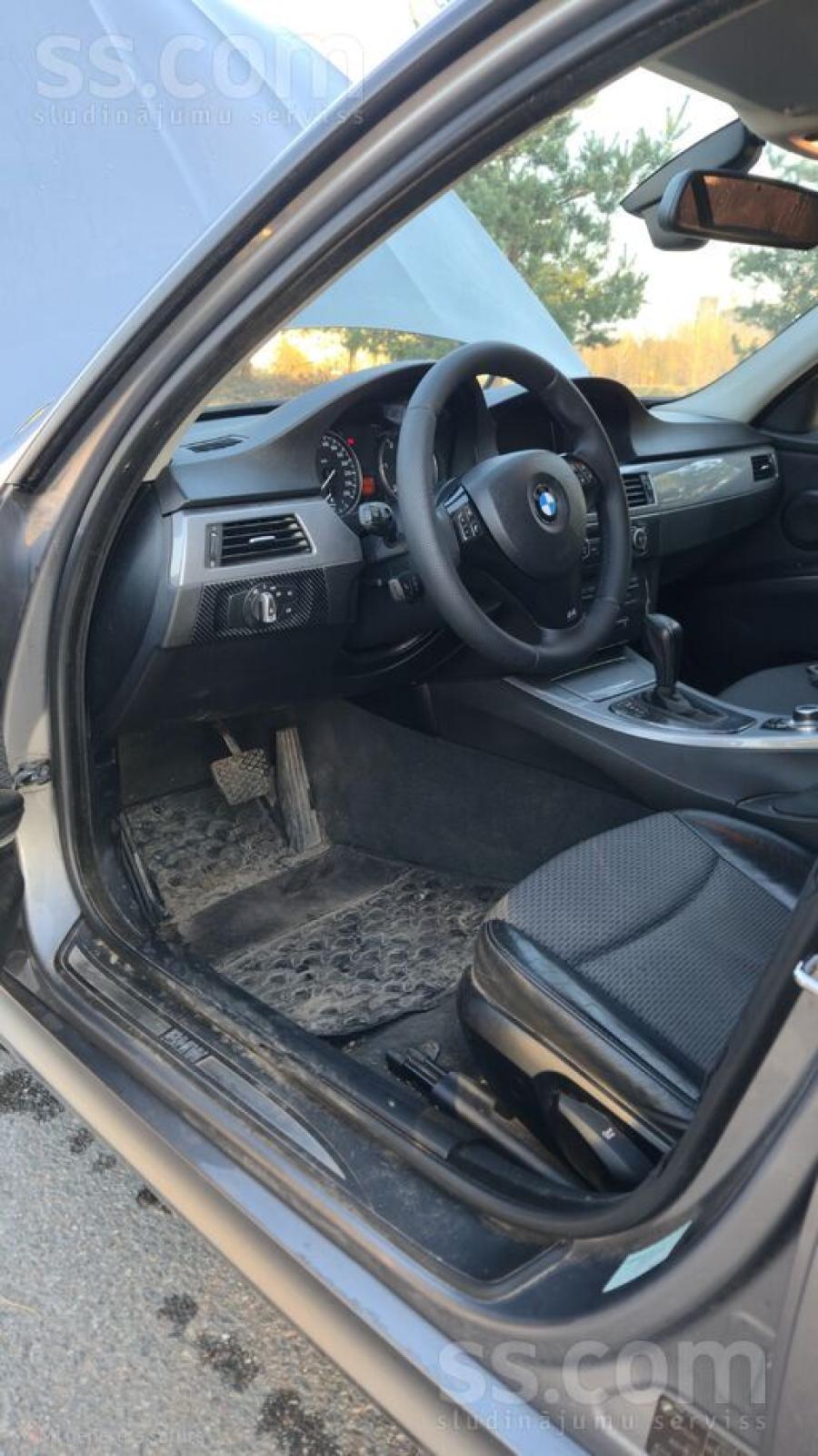 Grey BMW 320 2008 in Riga, with an engine capacity of 2.00 L and mileage of 319 thousand km for 5500 €, photo 12 on AUTOMOTO.COM.LV