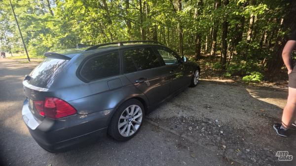 Grey BMW 320 2008 in Alytus, with an engine capacity of 2.00 L and mileage of 330 thousand km for 3000 €, photo 10 on AUTOMOTO.COM.LV