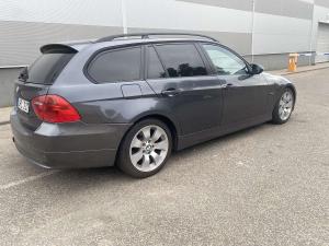 Grey BMW 320 2008 in Vilnius, with an engine capacity of 2.00 L and mileage of 300 thousand km for 2500 €, photo 6 on AUTOMOTO.COM.LV