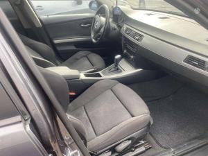 Grey BMW 320 2008 in Vilnius, with an engine capacity of 2.00 L and mileage of 300 thousand km for 2500 €, photo 29 on AUTOMOTO.COM.LV