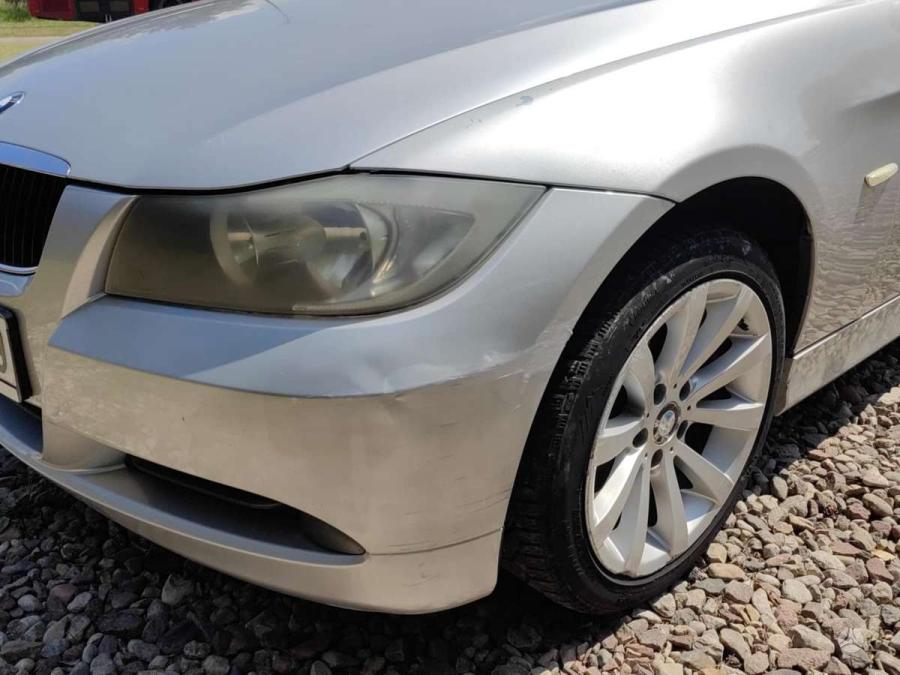 Grey BMW 320 2008 in Vilnius, with an engine capacity of 2.00 L and mileage of 390 thousand km for 2850 €, photo 11 on AUTOMOTO.COM.LV