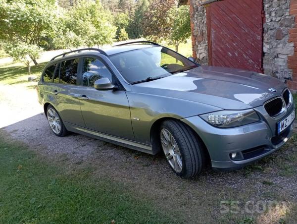 Pelēks BMW 320 2008 Tukums, ar dzinēja tilpumu 2.00 L un nobraukumu 338 tūkst. km par 4200 €, foto 4 vietnē AUTOMOTO.COM.LV