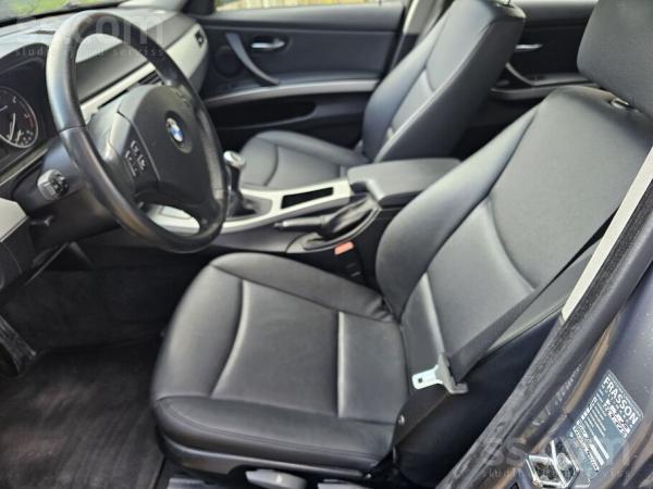Grey BMW 320 2008 in Riga, with an engine capacity of 2.00 L and mileage of 269 thousand km for 4750 €, photo 4 on AUTOMOTO.COM.LV