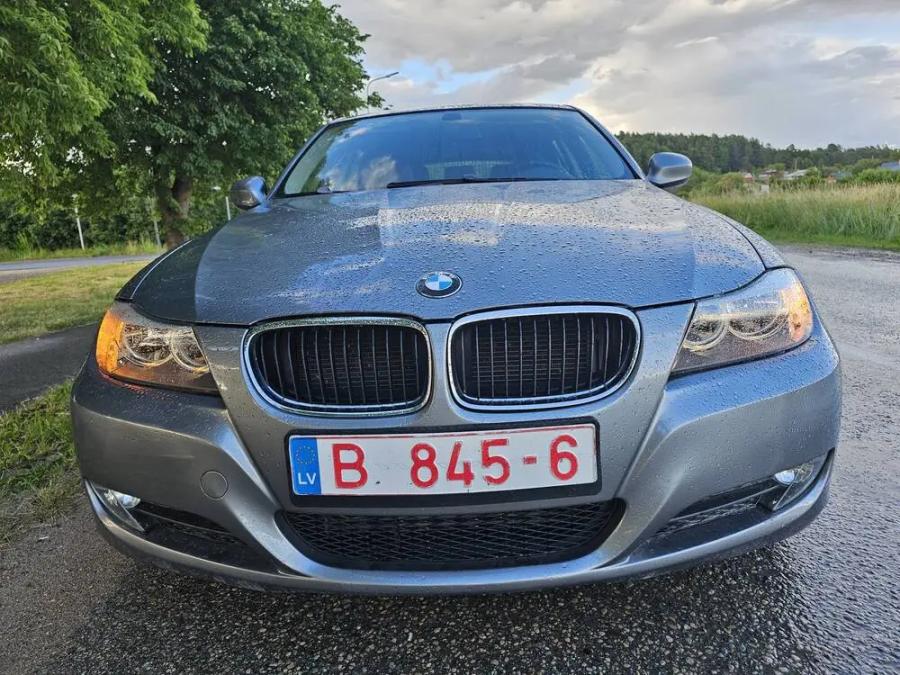 Pelēks BMW 320 2008 Rīga, ar dzinēja tilpumu 2.00 L un nobraukumu 269 tūkst. km par 4750 €, foto 4 vietnē AUTOMOTO.COM.LV